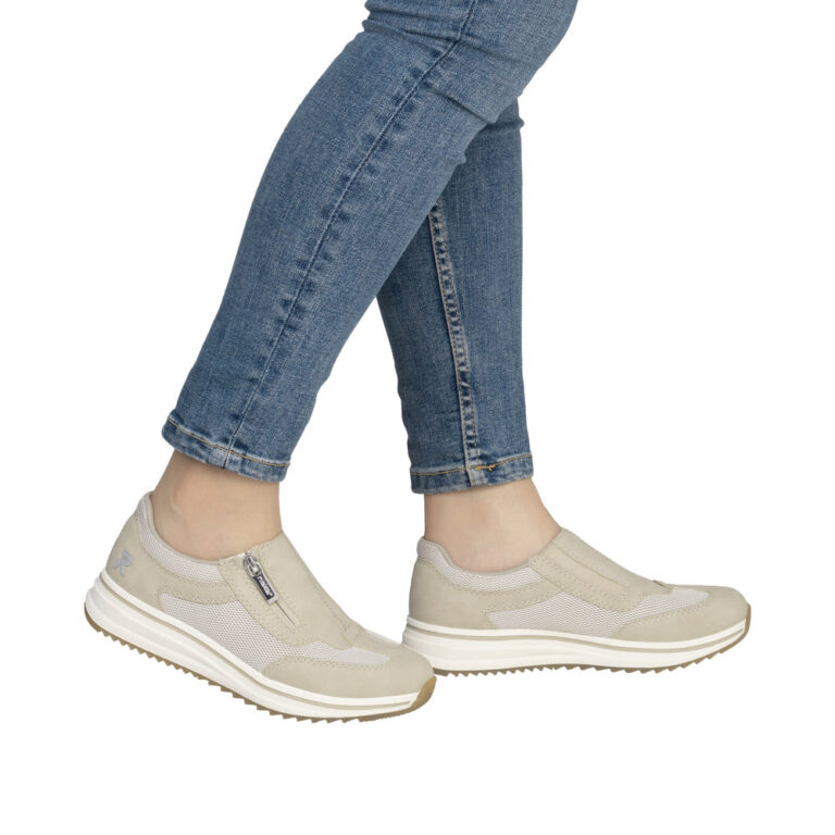 Rieker sko til dame i beige | Udtagelig indersål | ®Rieker-shop.dk